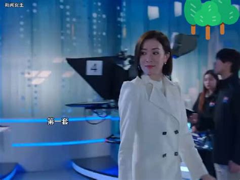 女王佘诗曼的职场穿搭真的是气场全开 新闻女王 新浪新闻