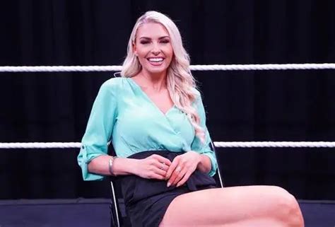 Mckenzie Mitchell Scrolller