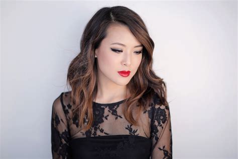 TUTORIAL Urban Decay Smoky Palette Makeup From Head To Toe