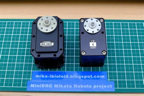 I Bioloid Robotis Dynamixel Xm 430 Servo Compared To The Mx 28at