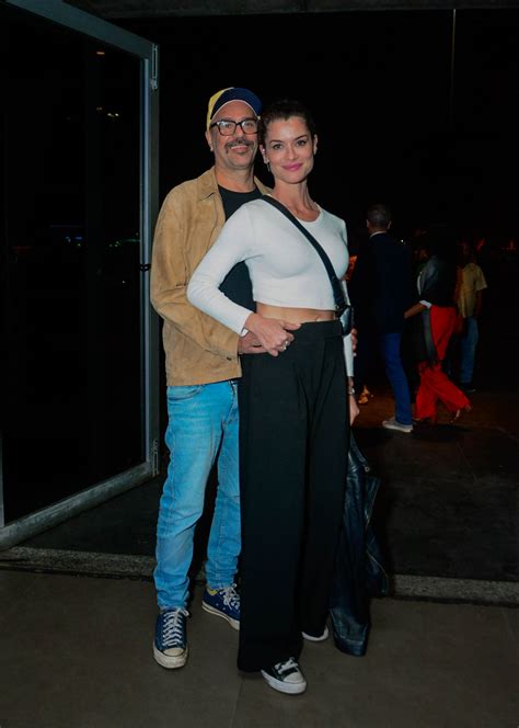 Alinne Moraes Exibe Seu Novo Visual Para A Novela Guerreiros Do Sol
