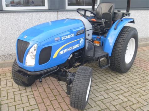 New Holland Boomer 30 4wd • VM Service