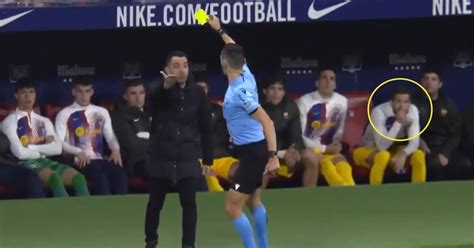 Visto Un Suplente Del Barça Estalla En Una Carcajada Tras La Tarjeta