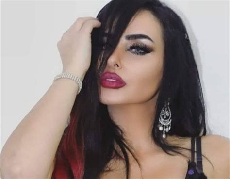 حلو الفن الفنانة ألين عبود تهّنىء الأم في عيدها