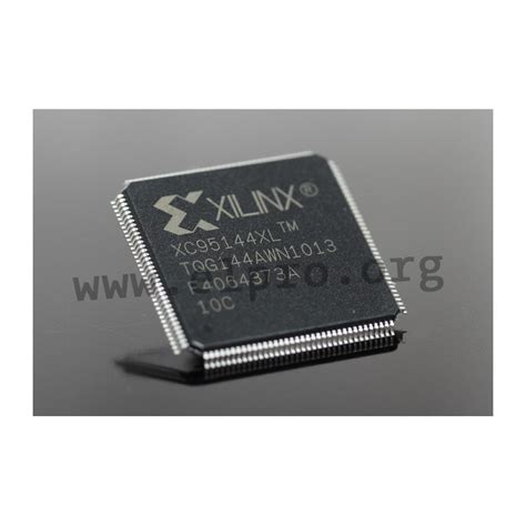 XC XL TQG C Xilinx Lattice Semiconductor CPLDs V Elpro Elektronik