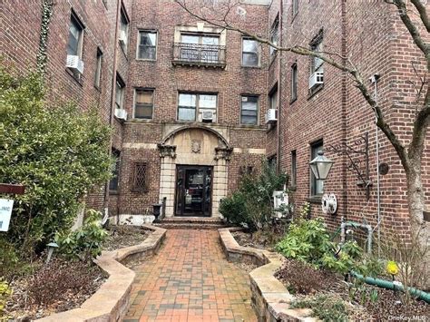 7 Bond St Unit 3j Great Neck Ny 11021 Condo For Rent In Great Neck