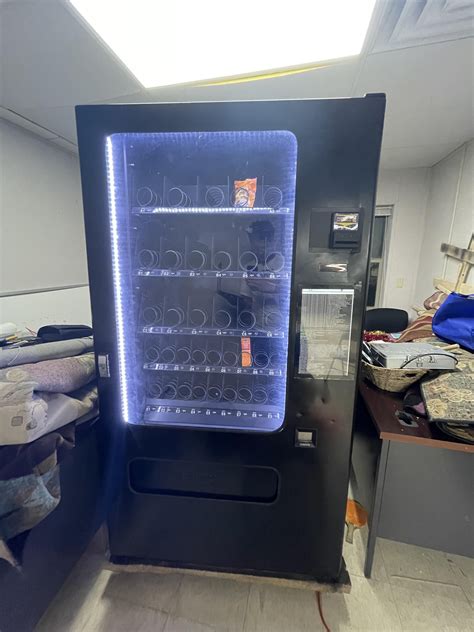Custom Vending Machine Using Rpi 4 Rraspberrypi