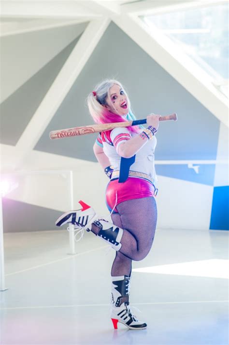 Harley Quinn Cosplay From Suicide Squad Media Chomp