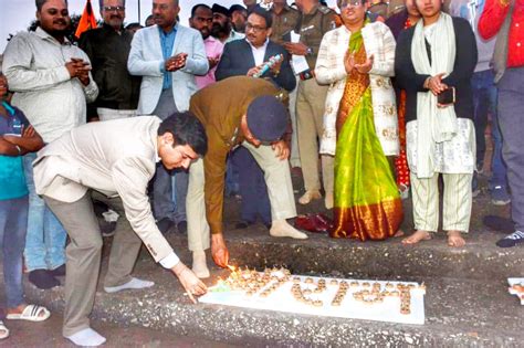 समाचारअयोध्या में श्री राम मंदिर में श्री रामलला प्राण प्रतिष्ठा के