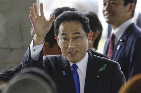 japan police say flaws in basic security allowed attacker to throw pipe