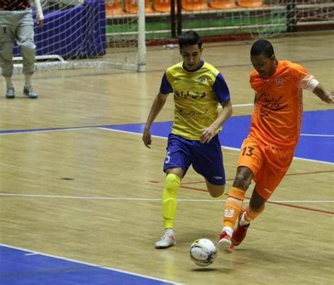 بیوگرافی سینا اسدی فوتسال طرفداری