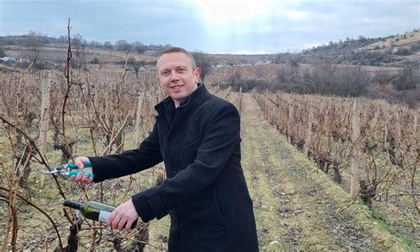 Trajan Angeloski On Linkedin ССК и „Тиквешки семејни винарии“ на традиционално закројување на