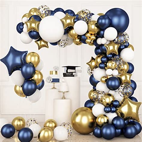 Create A Magical Look With Navy Blue And Gold Balloon Garland