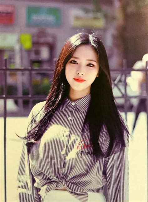 🌱 ─love4eva Yyxy Mini Album Scans Loona LooΠΔ En Español 🌙 Amino