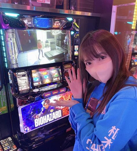 Mukc 030 コスプレイヤーとカメコ男子のオフパコ旅行記 友達以上、恋人未満。誰にも邪魔されず1日中パコり