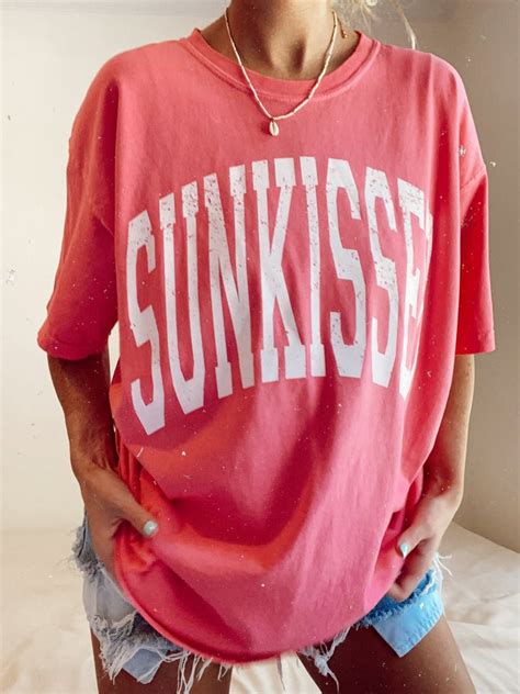 Sunkissed Tee丨august Lemonade