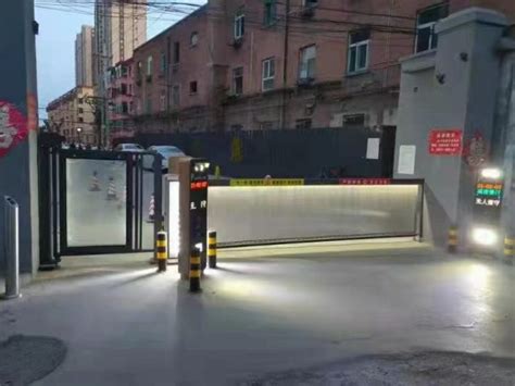 甘肃安宁堡街道LK款车牌识别 广告道闸 T款车牌识别 直杆道闸 停车场管理收费系统 车牌识别一体机 视频车位引导 反向寻车 高速数字道闸