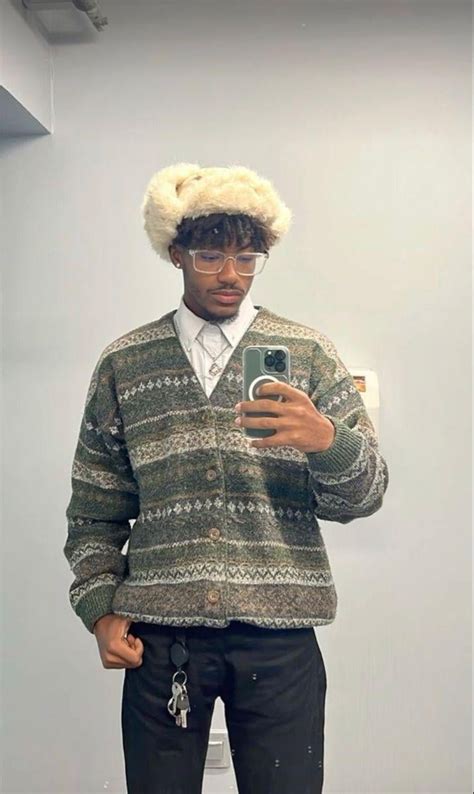 Can Anybody Help Me Find An Id On This Outfit Rhelpmefindthis