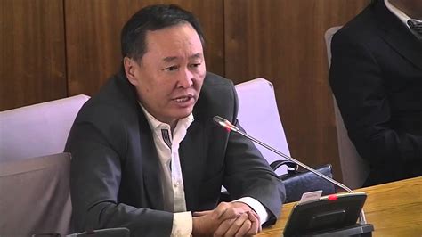 Н Батбаярыг яллагдагчаар татжээ