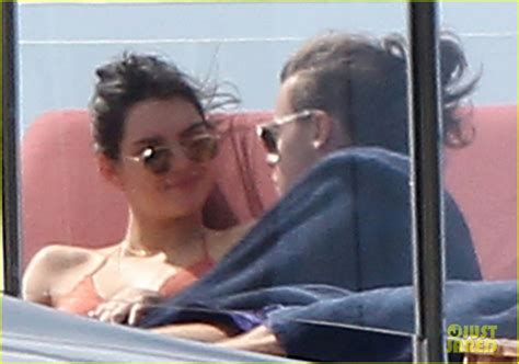 Harry Styles Kendall Jenner S Private Vacation Photos Leaked Photo