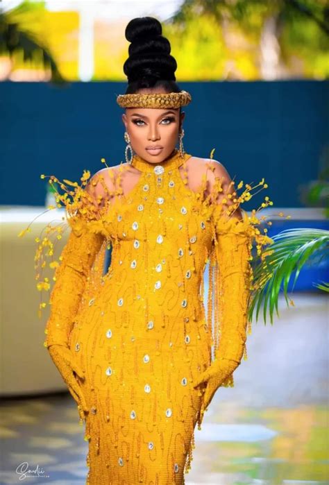 30 South African Dress Styles For Chic Ladies 2025 Yakoema