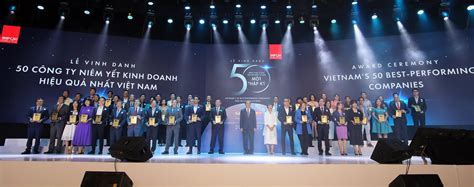 CMC được vinh danh Top 50 công ty kinh doanh hiệu quả nhất Việt Nam