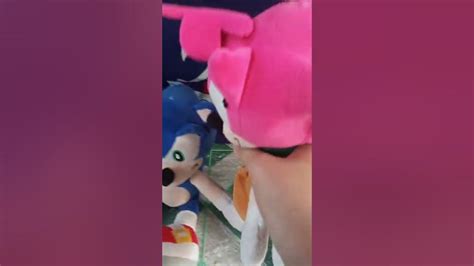 Amy slapping sonic - YouTube