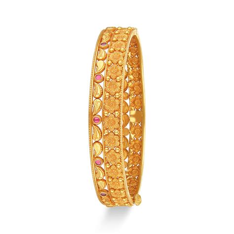 Traditional Bridal Gold Bangle
