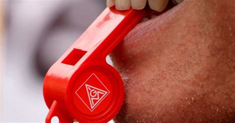 IG Metall Droht Mit Streik Im Tarifstreit