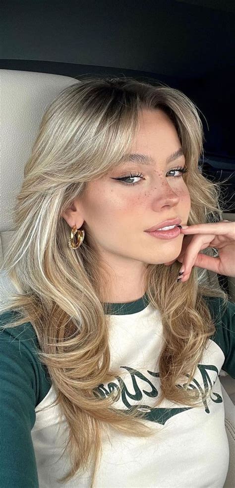 Hairstyles For Layered Hair Haircuts Straight Hair Hairstyles Haircuts Haircuts For Round