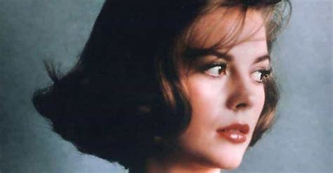Michael Caine Et Natalie Wood Michael Caine Movie Moments