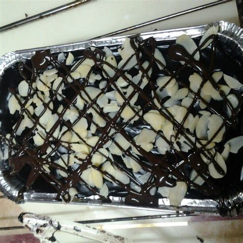 Mama Adlinas Bakery Mini Pack Choc Moist Cake