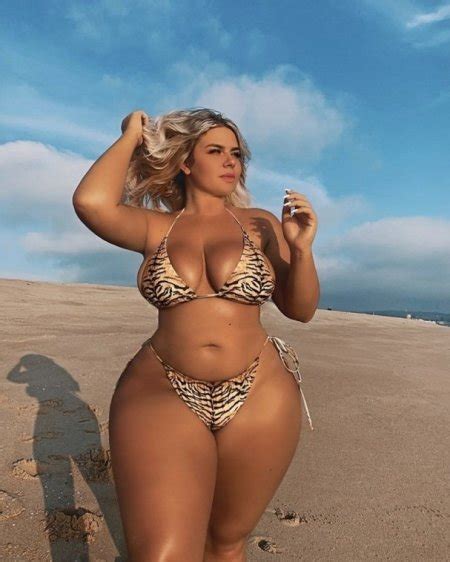 Needs Id Wide Hipped Blonde Pawg At Beach Freeones Forum The