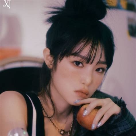 Blip 릴리바레이드 최예나 화보