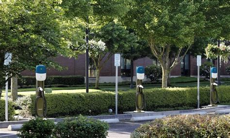 Datametrex AI Limited Expands Electric Vehicle Subsidiary Into Toronto