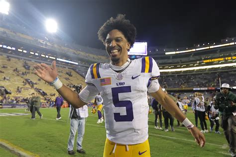 Jayden Daniels Puts On Unstoppable Historic Performance And Leaves