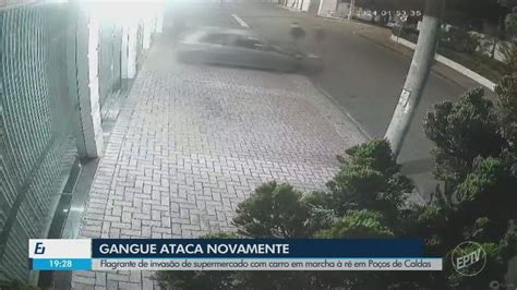 Grupo Usa Carro Furtado Em Marcha à Ré Para Arrombar Supermercado No
