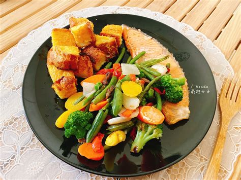 烤箱料理｜法式吐司烤鮭魚蔬菜 By Wonda溫答｜外宿簡單煮 愛料理