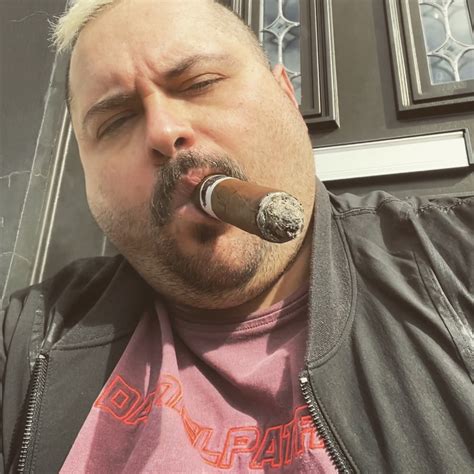 Cigar Bull Pics Xhamster