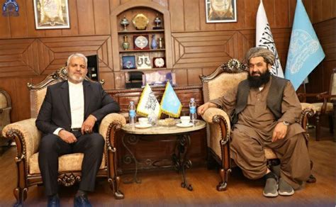 تاکید ایران و افغانستان بر توسعه همکاری‌ها و مراودات بانکی خبرگزاری