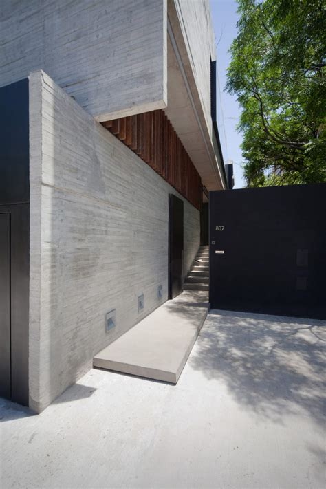 Dieguez Fridman Reimagines Buenos Aires Typical Sausage Houses