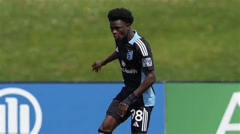 Minnesota United Signs 17 Year Old Homegrown Forward Darius Randell Soccerwire