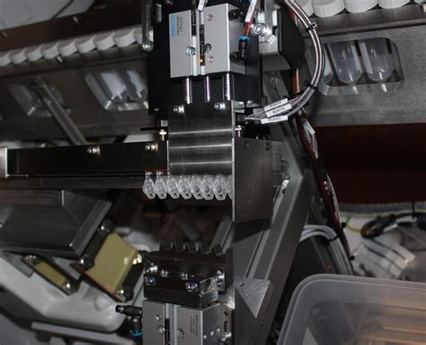 Pharma And Medical Devices Cyan Tec