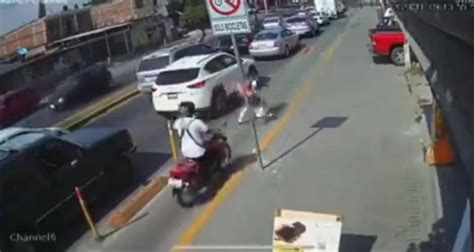 Motociclista atropella a niña y se da a la fuga en León Guanajuato la
