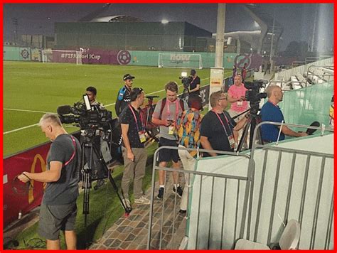 QATAR 2022 UNE FORTE AFFLUENCE DE LA PRESSE ANGLAISE À LENTRAÎNEMENT
