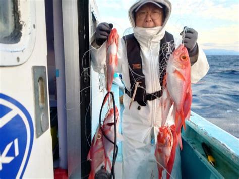 11 6石廊崎沖の金目鯛釣りに出船しました 南伊豆の深場釣りなら秀丸
