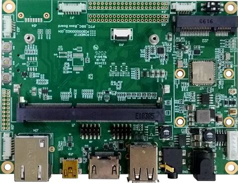 Embedded Board MPU E MCU Per Applicazioni HMI