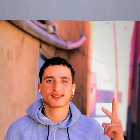 ‎أيوب برحوا‎ Houayoub On Threads