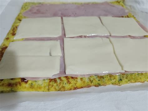 ROTOLO DI FRITTATA ALLE ZUCCHINE Farcito
