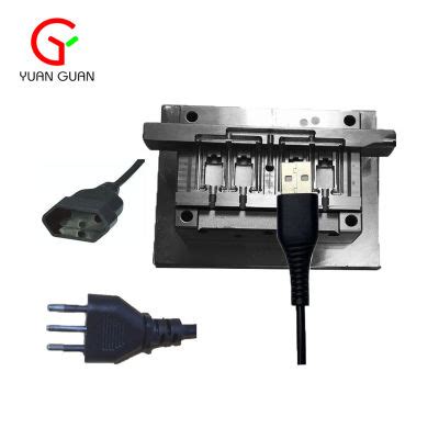 Electrical Wire Male Plug Prototype Molding Cable Connector Plastic Injection Mould China